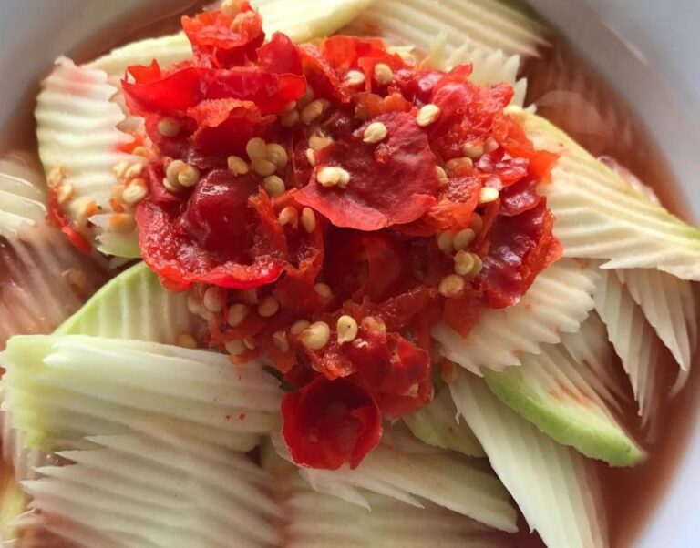 Resep Rujak Kuah Pindang Khas Bali, Segar dan Bikin Nagih! - Jadi Laper